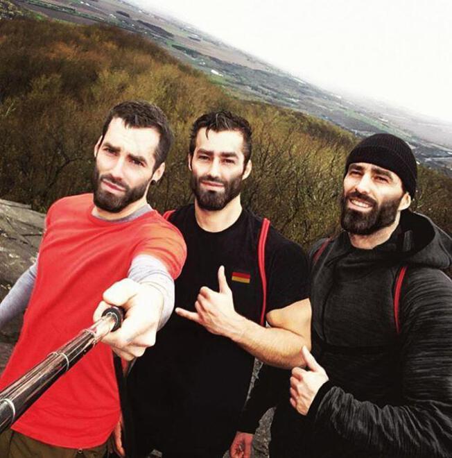 Y tho: Art memes’ new online literacies and modes of everyday ...